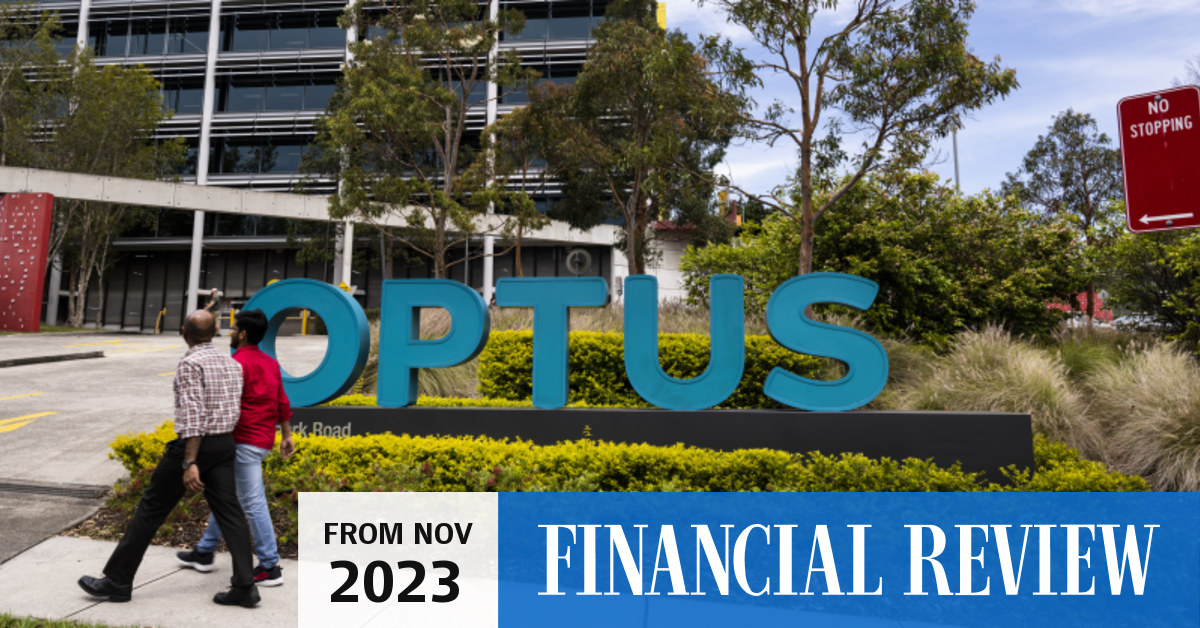 Optus outage: Optus tries to staunch potential ‘big loss of customers’